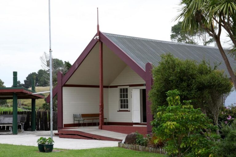 Ngāti Hikairo Marae – Ngāti Hikairo ki Kāwhia